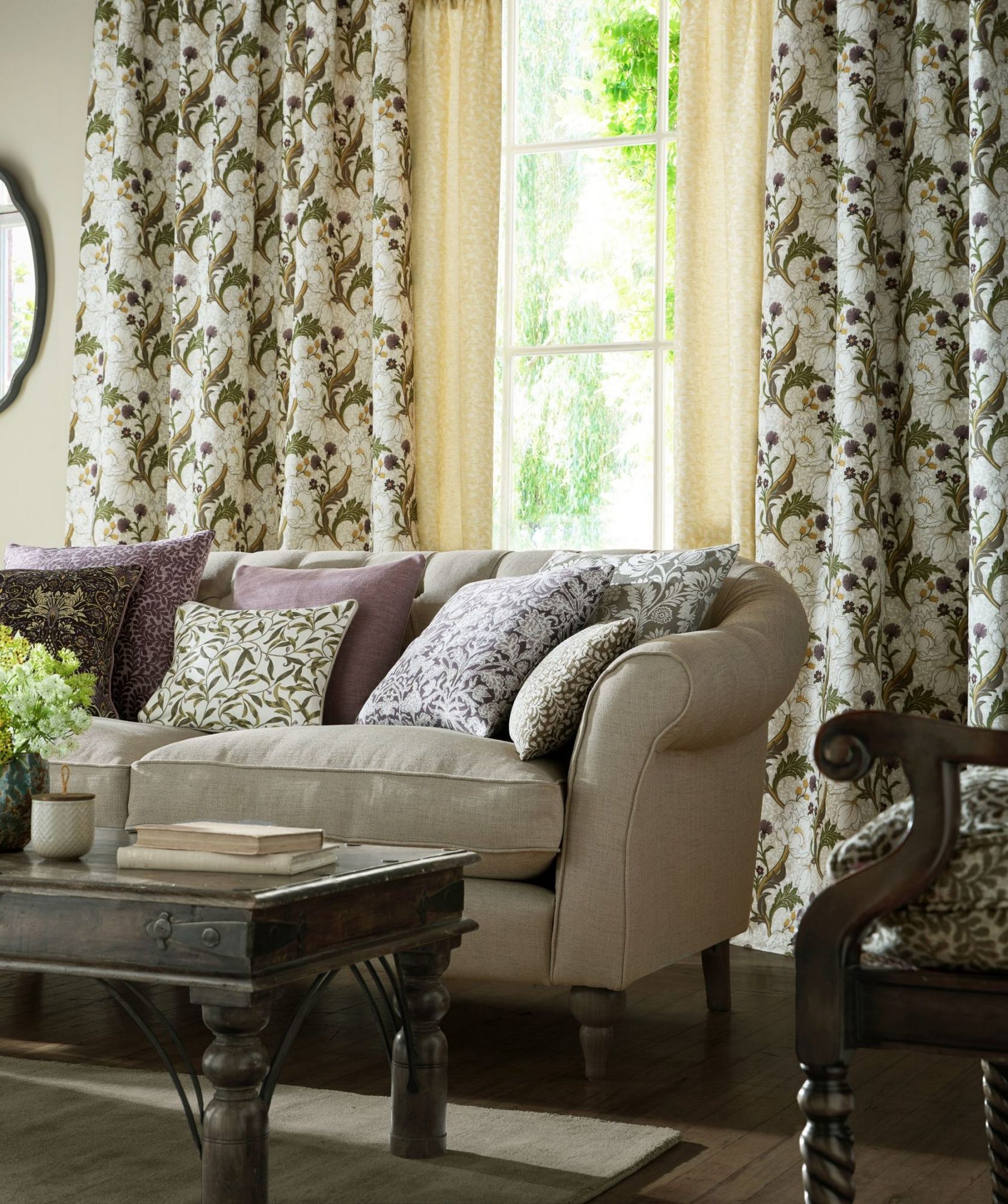 Ashley Wilde Roseberry Manor Collection - Britannia Rose