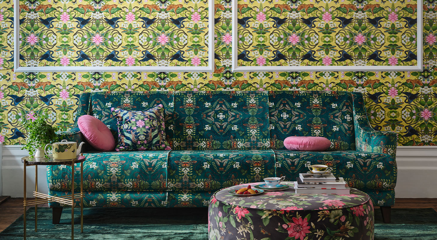 Clarke & Clarke Wedgwood by Clarke and Clarke Collection - Britannia Rose