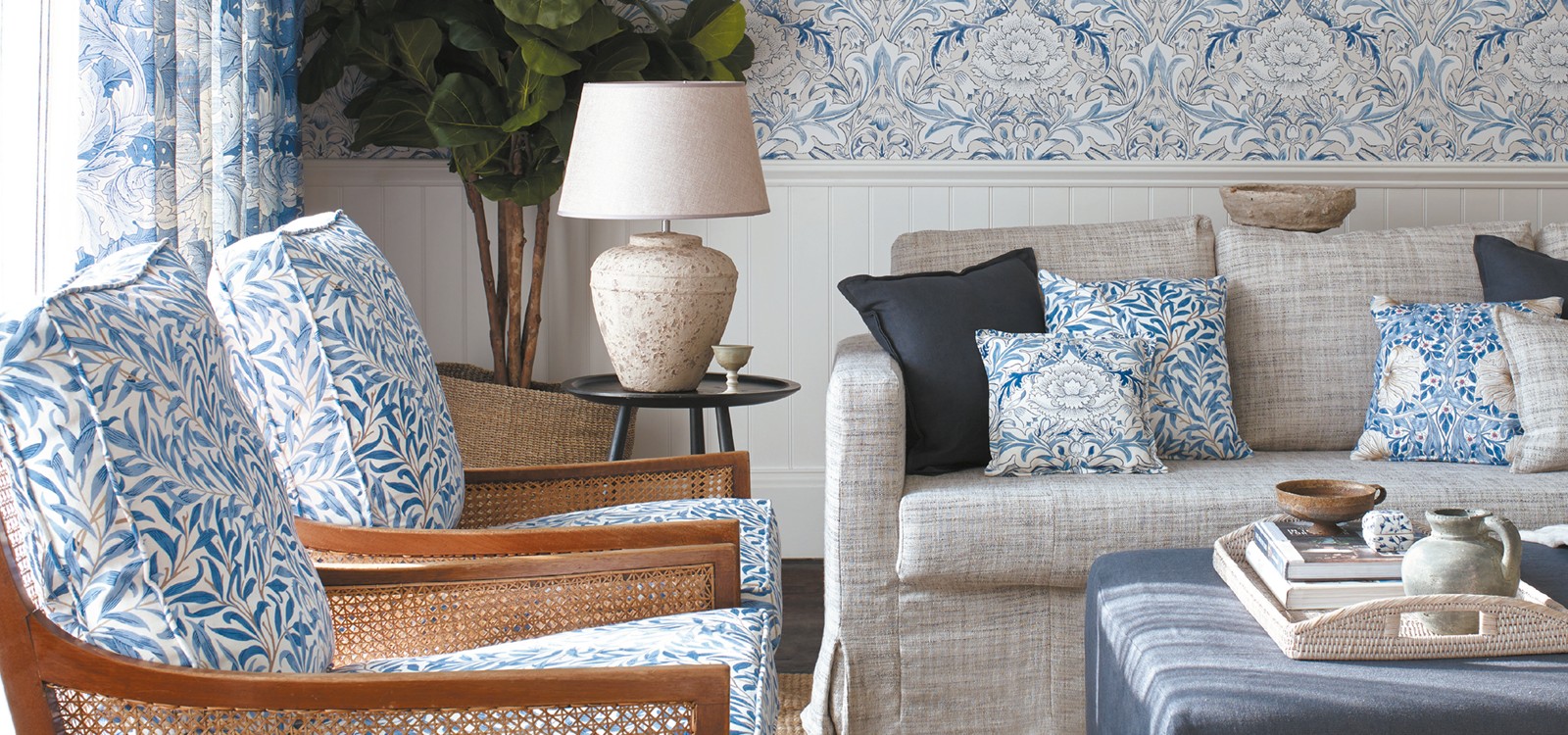 William Morris & Co. Simply Morris Collection - Britannia Rose